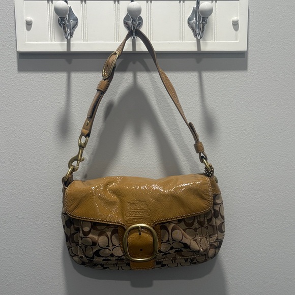 Coach | Bags | Vintage Coach Bleeker Signature With Buckle Tan And ...